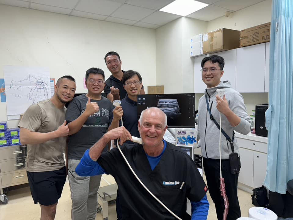 Meet Dr. Thomas Clark in Taiwan – 喬立診所